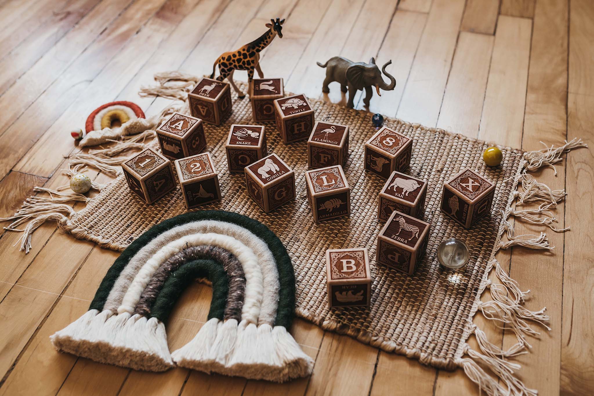 Animal Alphabet Blocks - Set of 15 (ENGLISH) – Maker Mind Toys